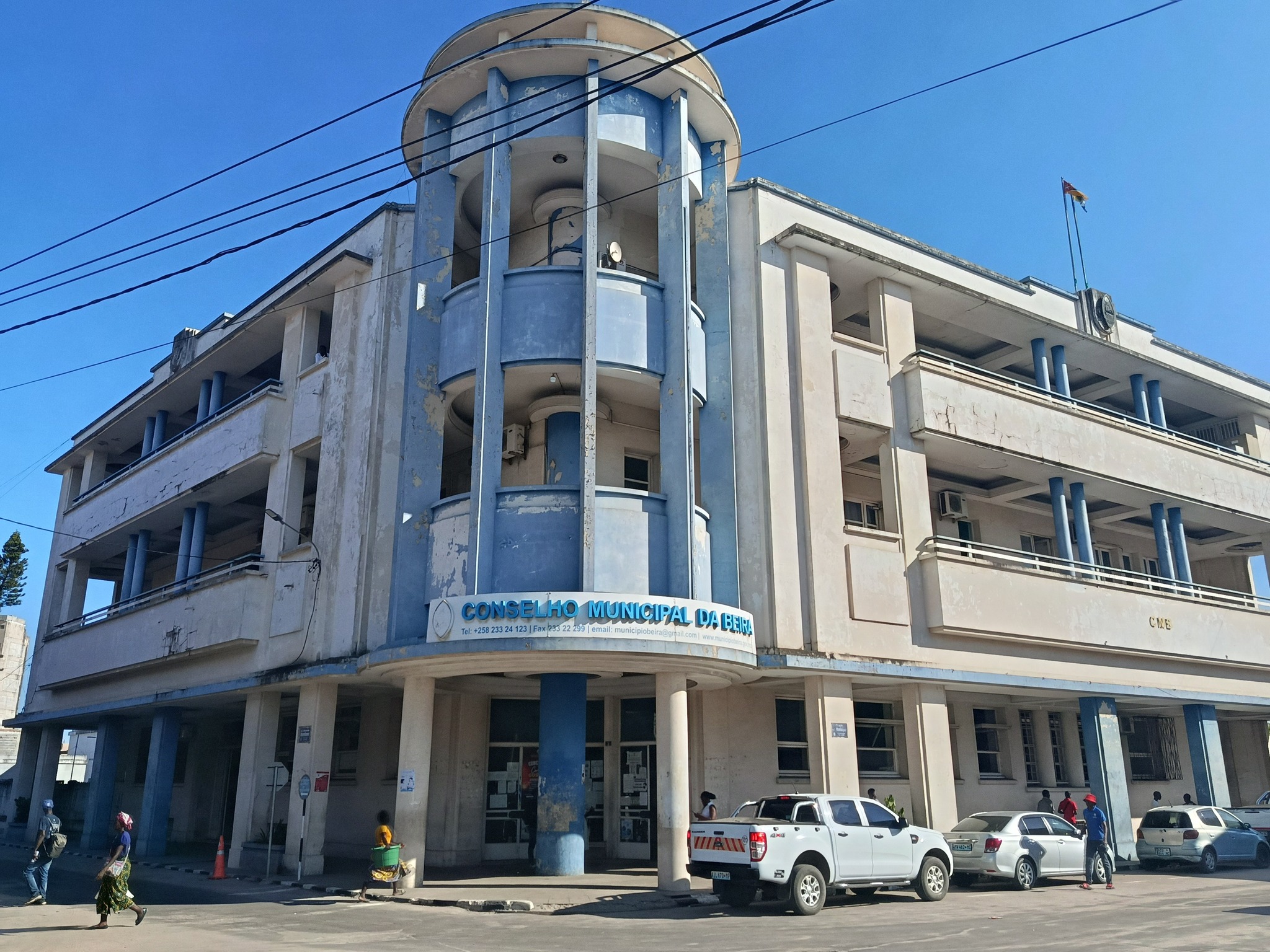 Beira mantém tradição de valorizar trabalhadores com entrega de cabaz a ...